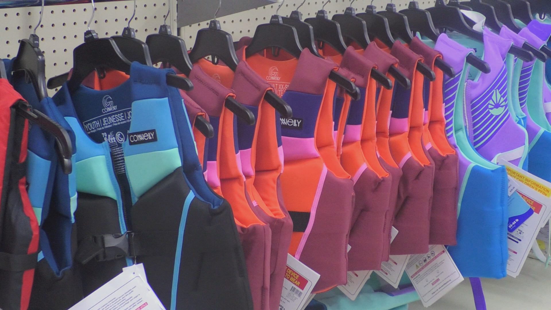 Life jackets take center stage in Houston County water safety reminder ...
