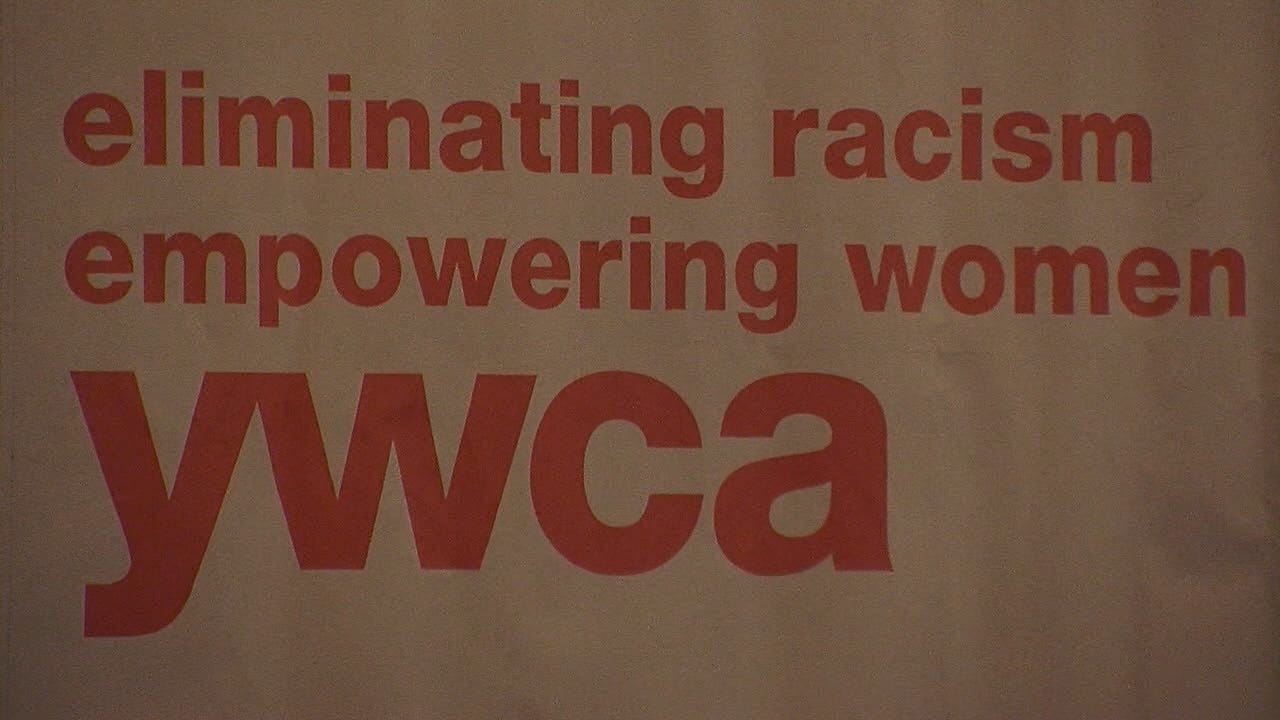 11 women including Stephanie Chafee honored by YWCA