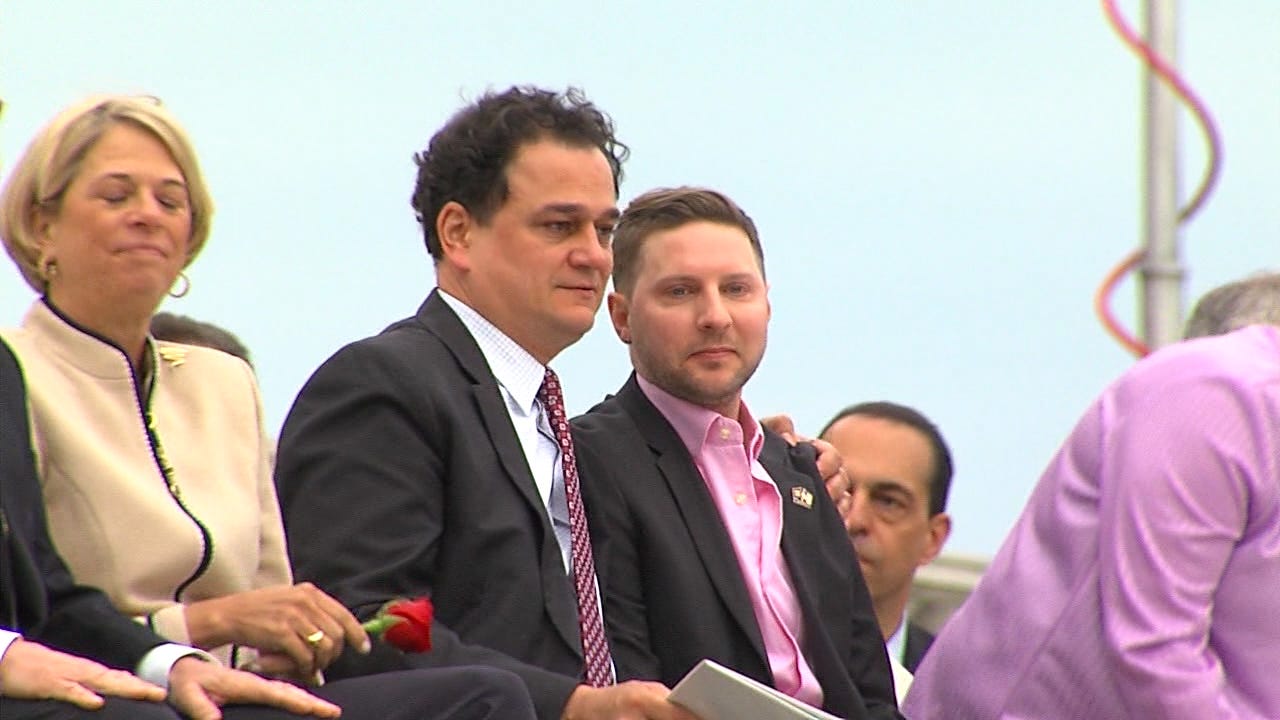 House speaker Gordon Fox marries long time partner