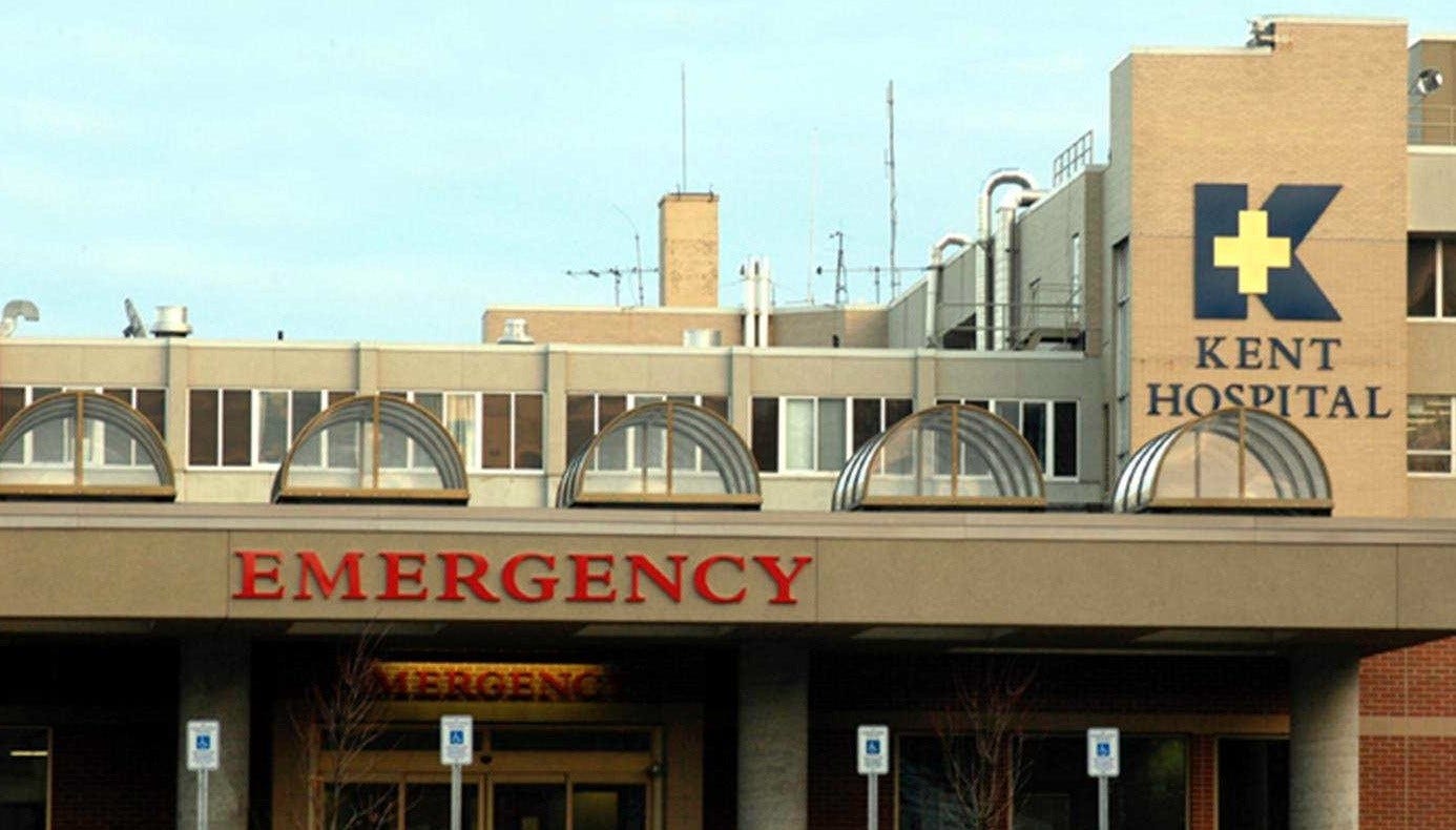 Water main break cuts Kent Hospital's water supply