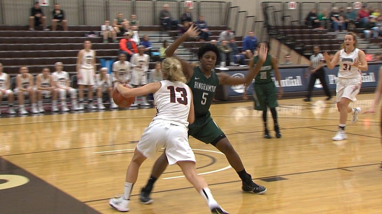 Alexander's Late Basket Helps Brown Women's Hoops Edge Binghamto