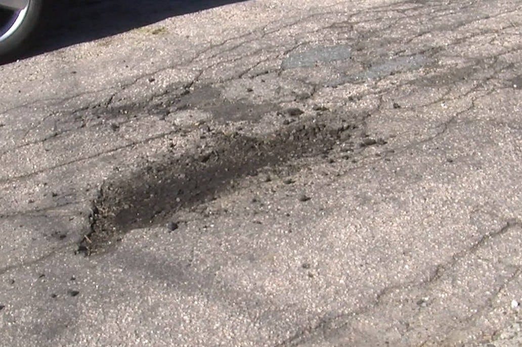 MassDOT program allows public to report and track pothole repair