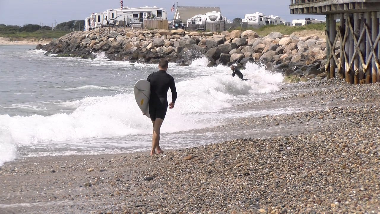 Surfers Flocking to Matunuck Ahead of Dorian’s Offshore Pass