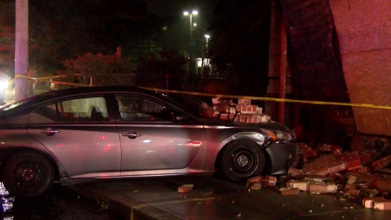 Hit and run after another car crashes into a building | ABC6