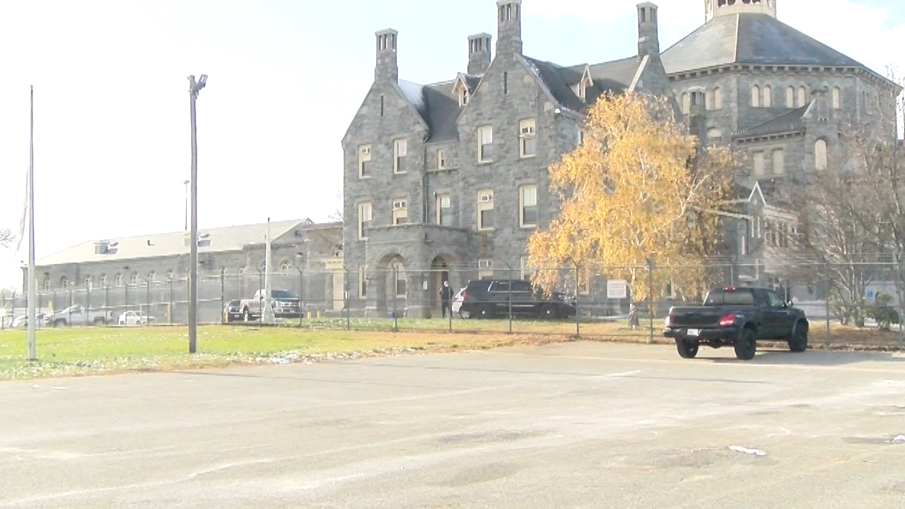 Inmate at RI Dept. of Corrections dies from COVID-19 | ABC6