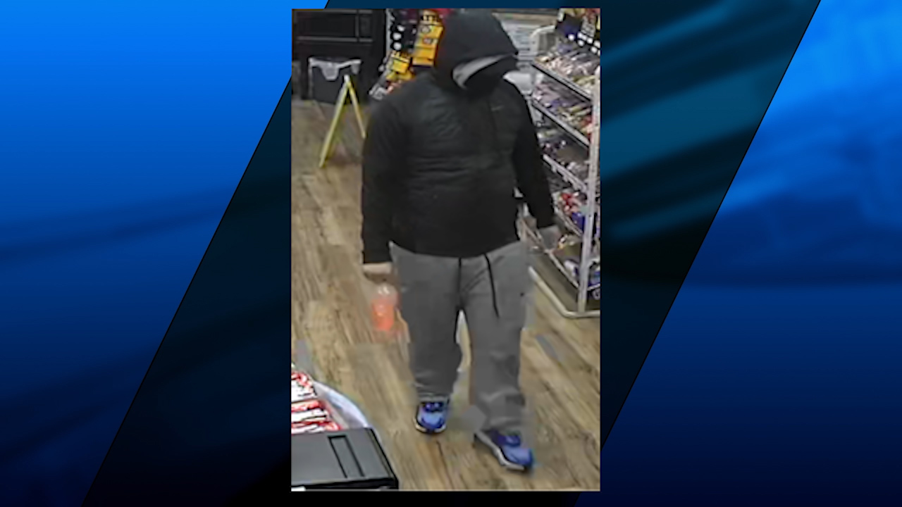 Fall River Police search for armed robbery suspect | ABC6 Fall River Police search for armed robbery suspect | ABC6