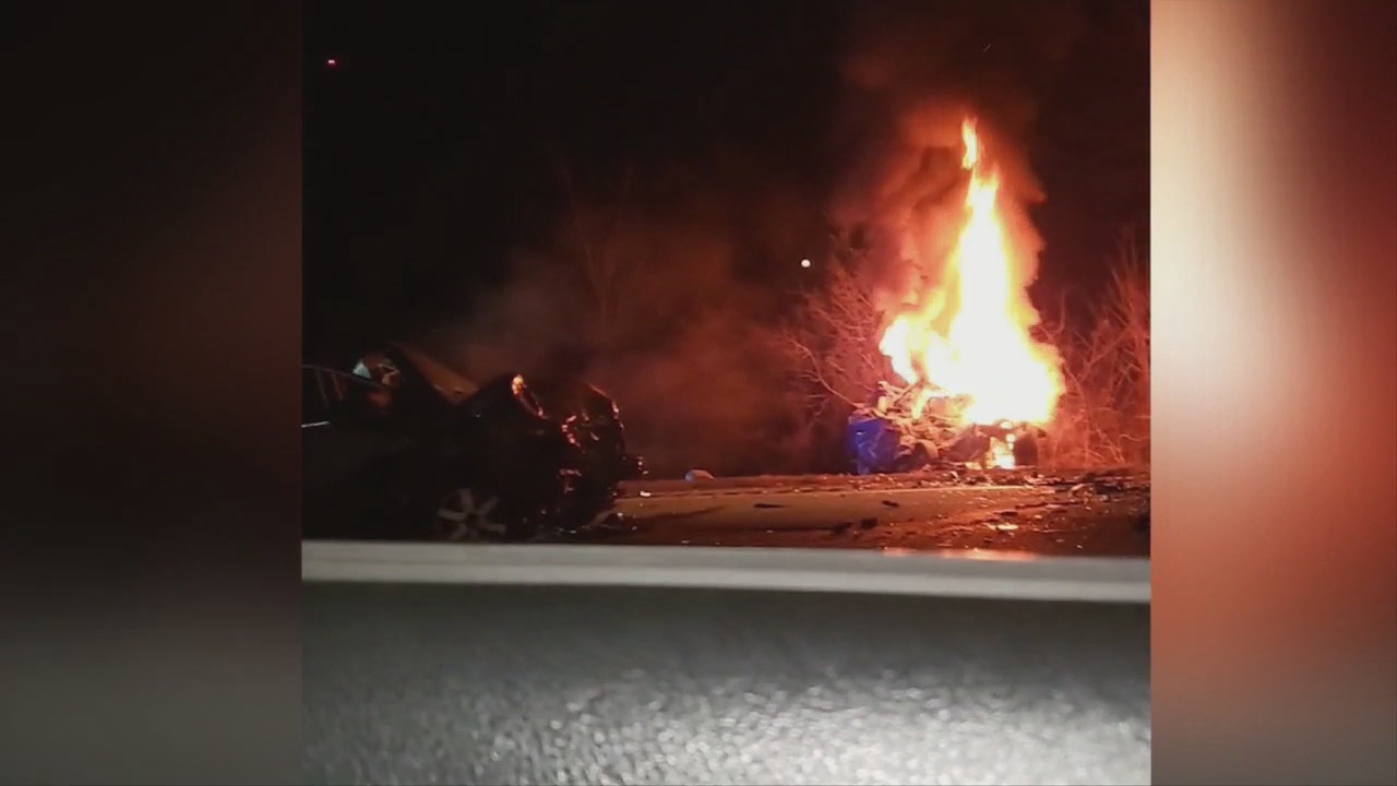 Fall River woman tried to save 21-year-old killed in wrong-way crash | ABC6