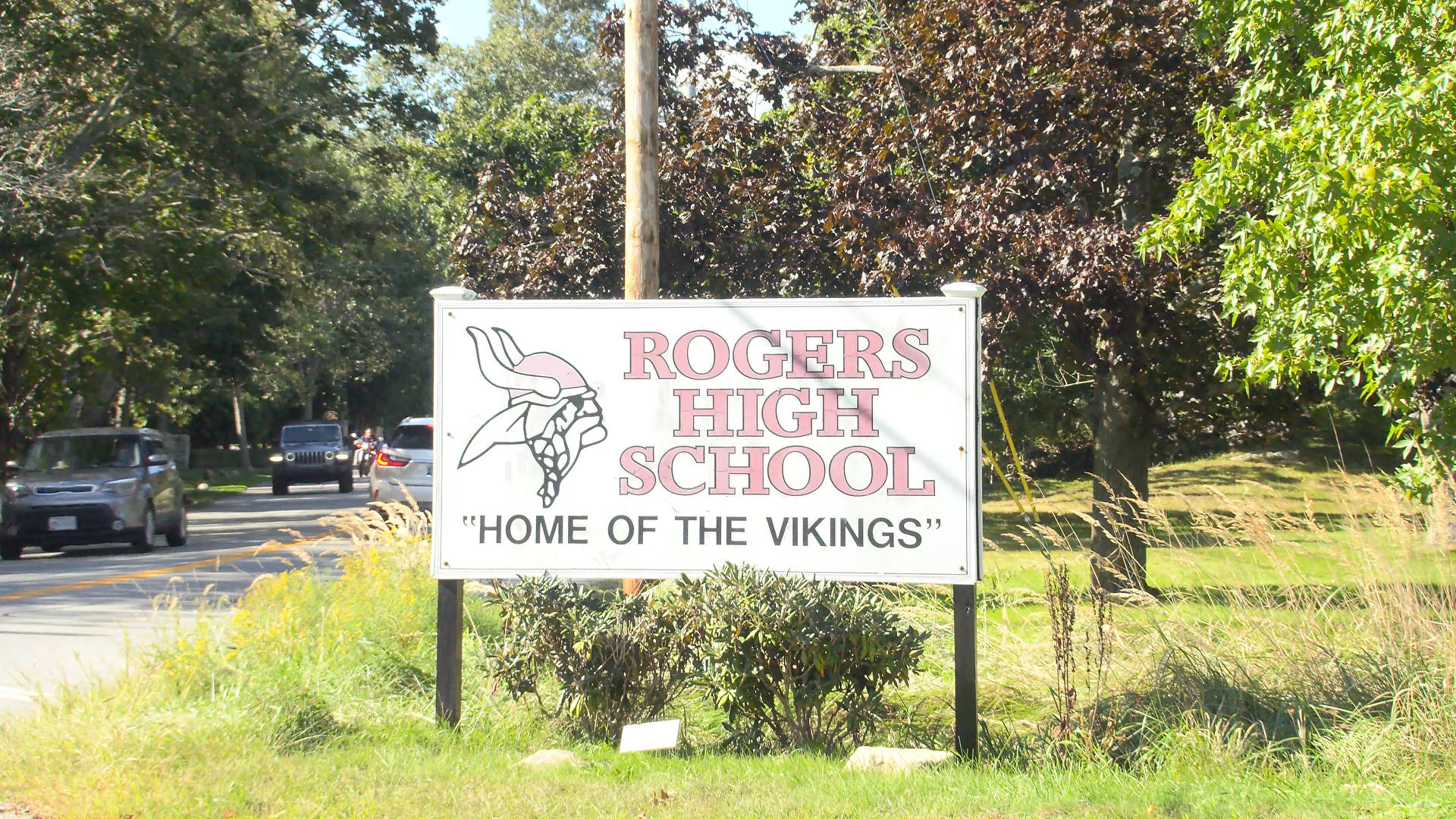 Lockdown over after "suspicious character" reported on Rogers High ...