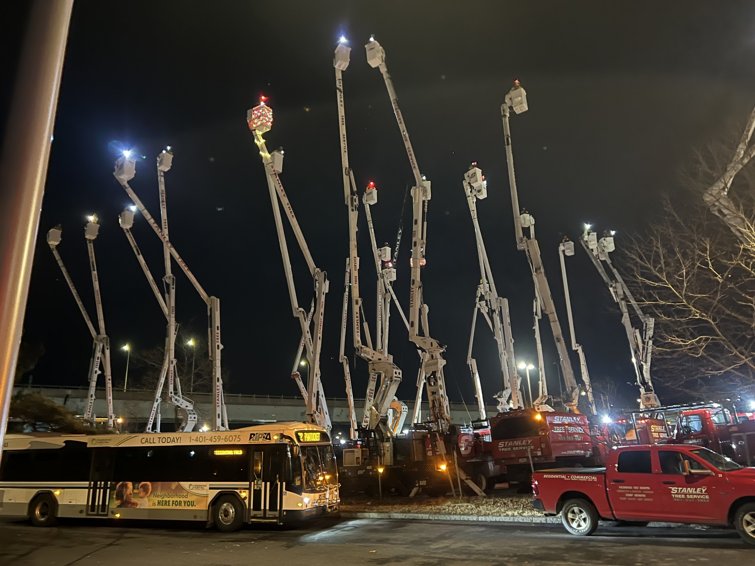 Local company brings Good Night Lights to whole new heights | ABC6