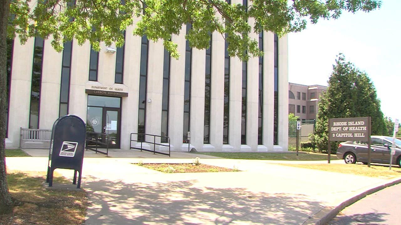 Rhode Island Department of Health reopens two beaches | ABC6