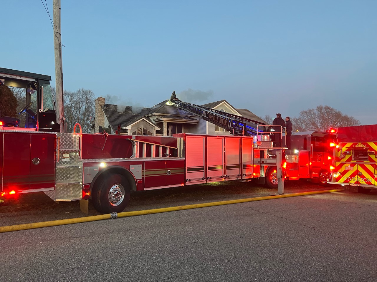 Firefighters battle Tiverton house fire | ABC6