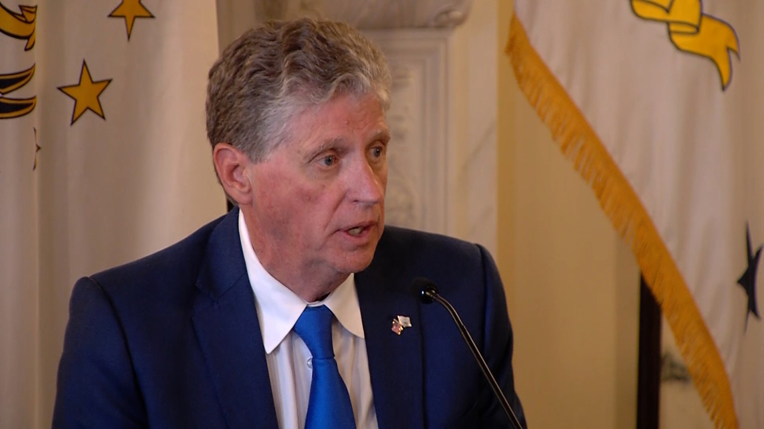 Gov. McKee tests positive for COVID-19 | ABC6