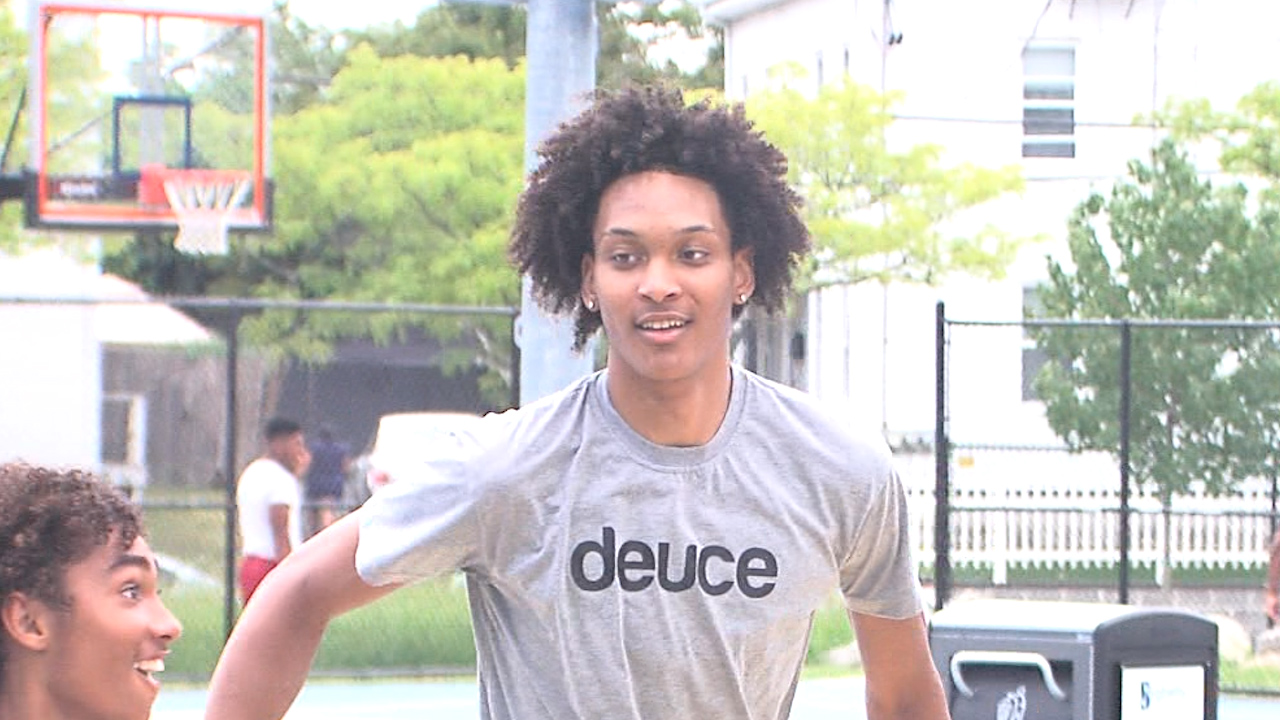 Isaiah Miranda Gives Back To Hometown of Pawtucket | ABC6