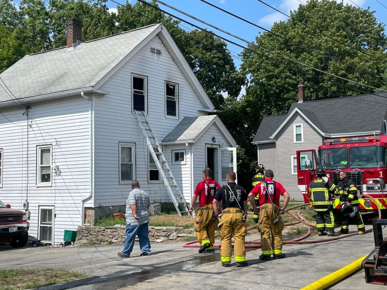 5 people displaced after house fire in North Smithfield | ABC6