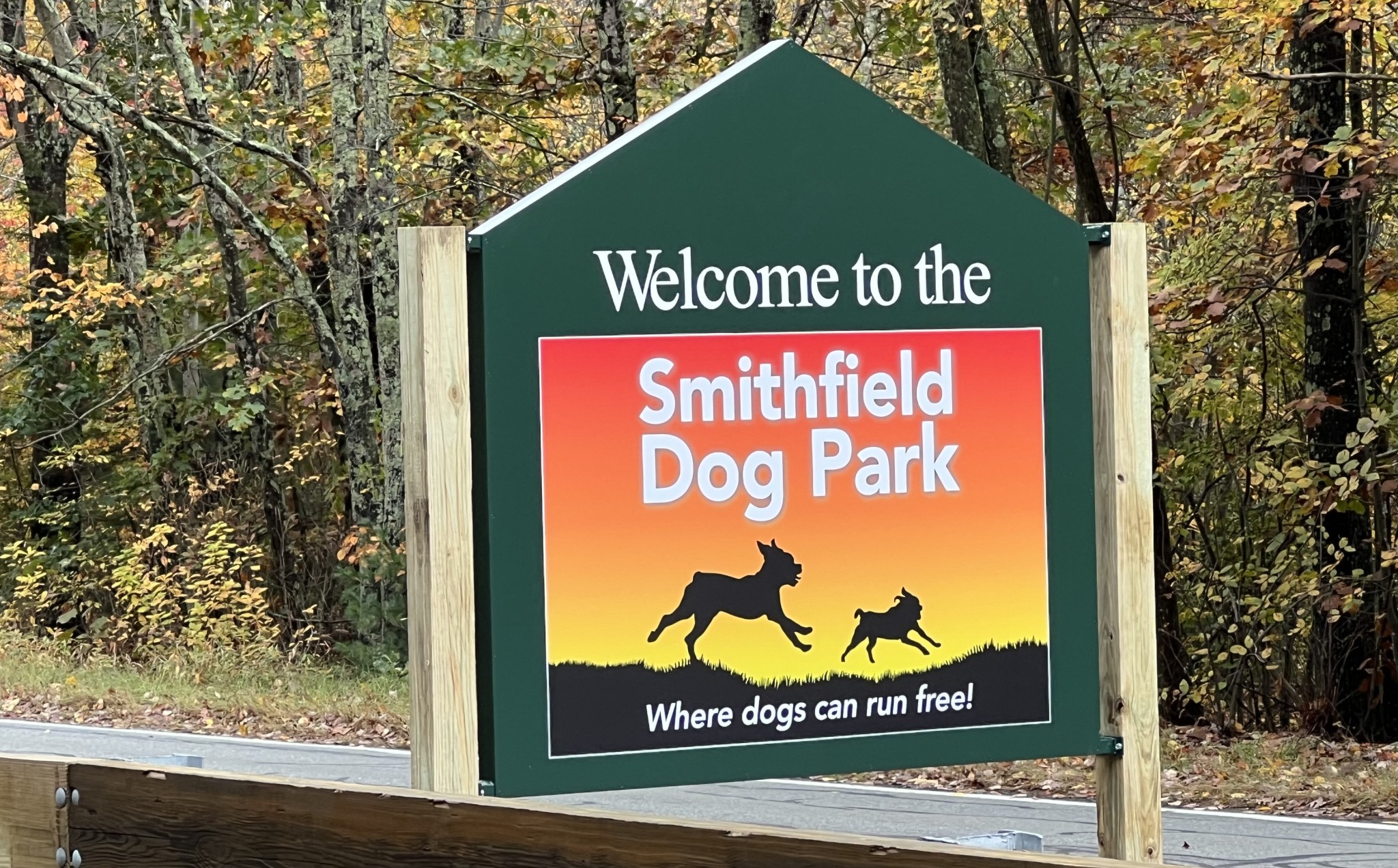 'Where dogs can run free!': Smithfield opens new dog park | ABC6