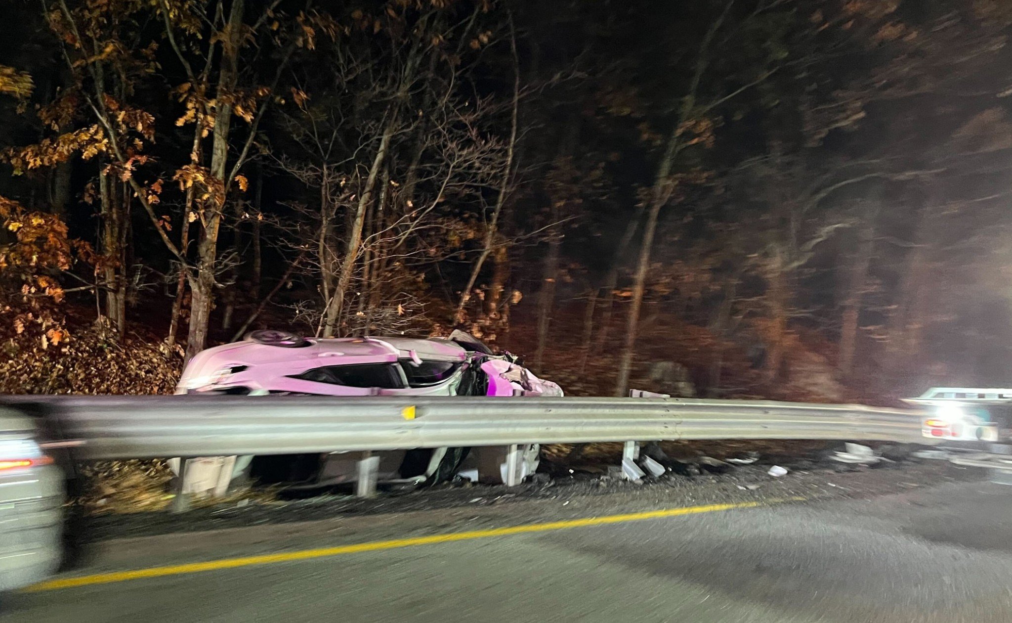 Car flips over guardrail in crash on Interstate 95 in Warwick | ABC6
