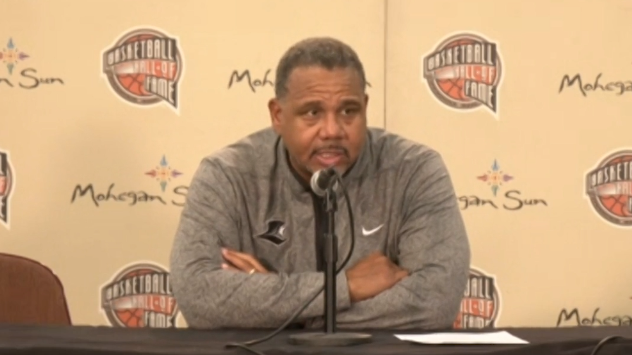 Saint Louis Rallies Past Providence In Hall Of Fame Tipoff Consolation Game Abc6