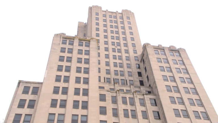 'Superman' building will illuminate Providence this holiday season | ABC6