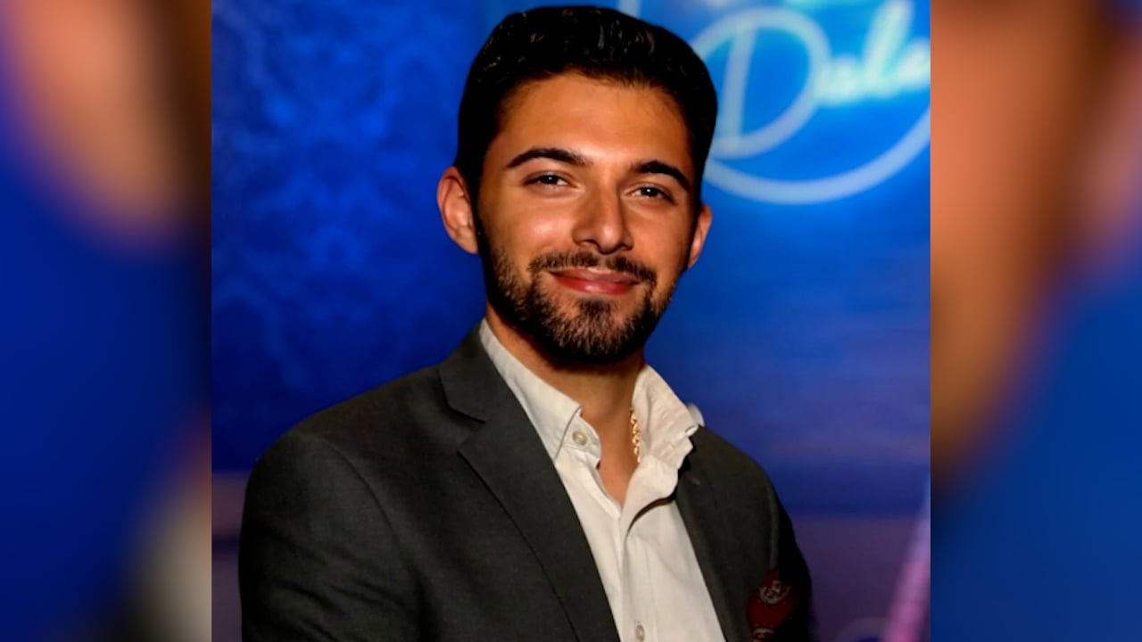 Local singer, known for singing Frank Sinatra hits on Federal Hill ...