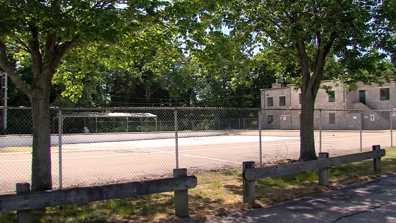 Budlong Pool in Cranston closes for 4th consecutive year | ABC6