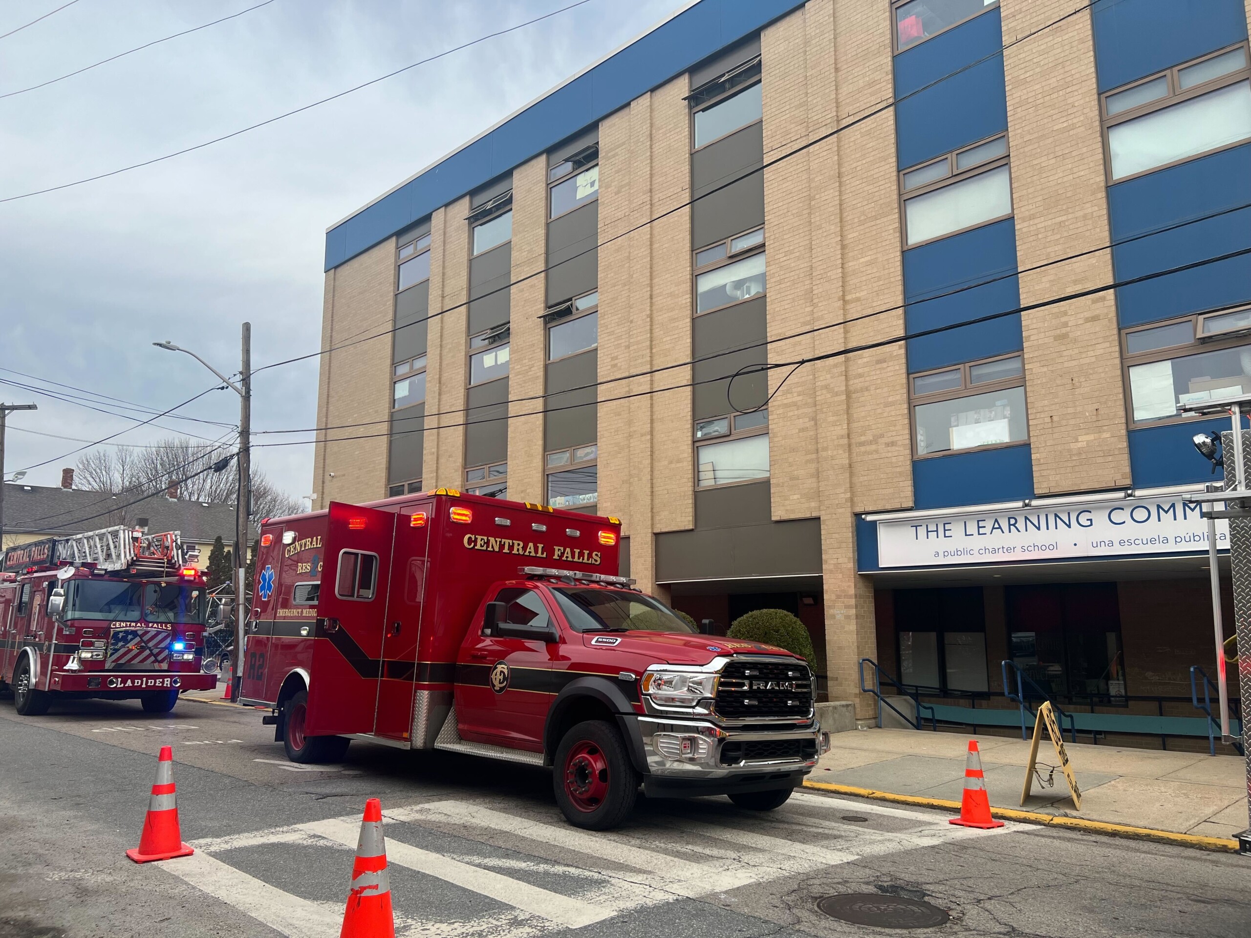 Bus coolant leak sends 5 students to hospital in Central Falls | ABC6