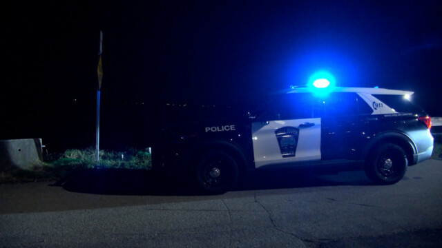 Police: Dead body found by Taunton River in Fall River | ABC6