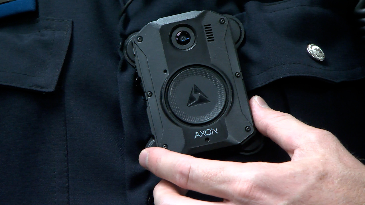 North Smithfield police launch body camera program | ABC6