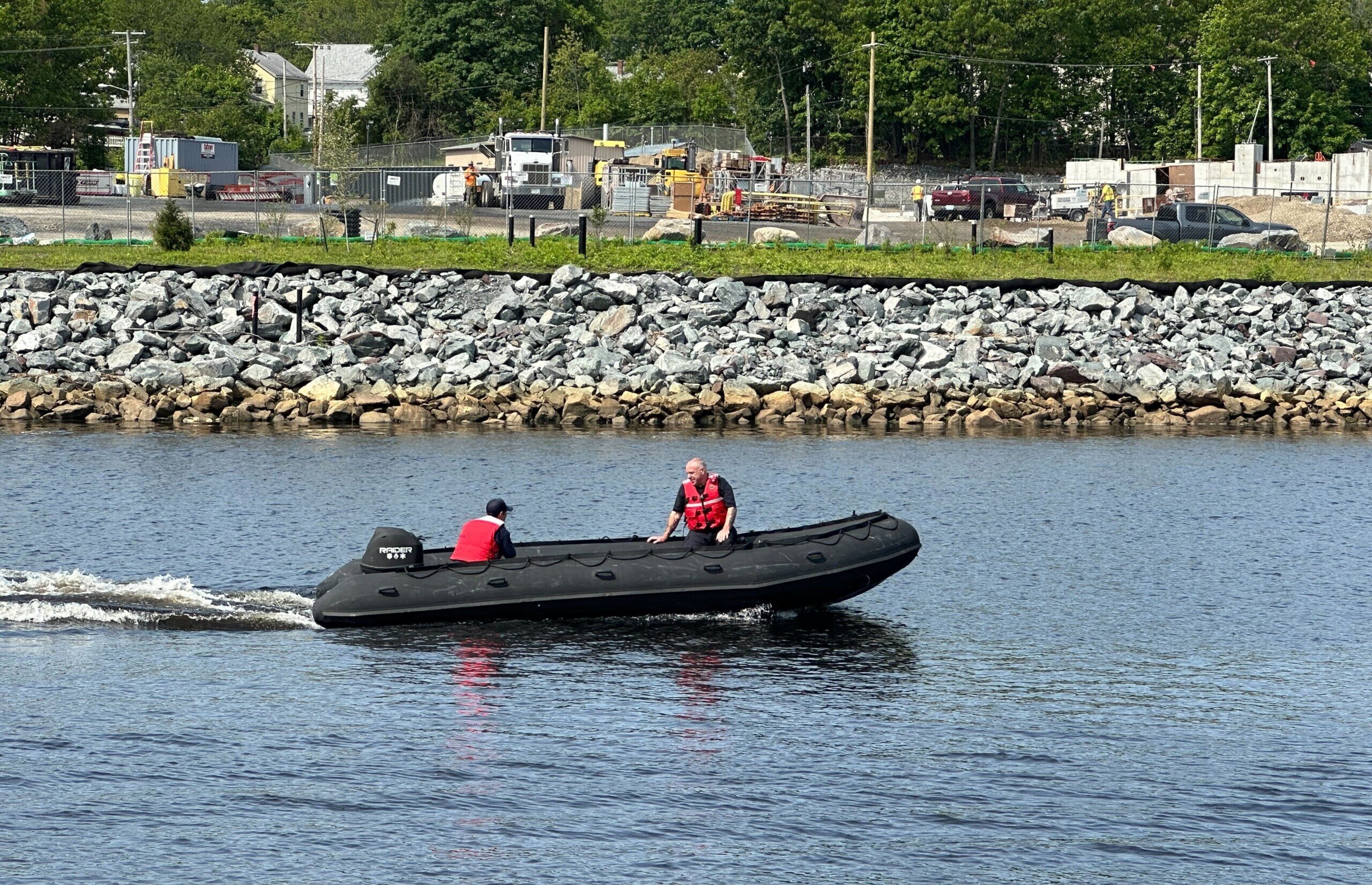 Ahead of summer, Pawtucket receives new rescue boat | ABC6