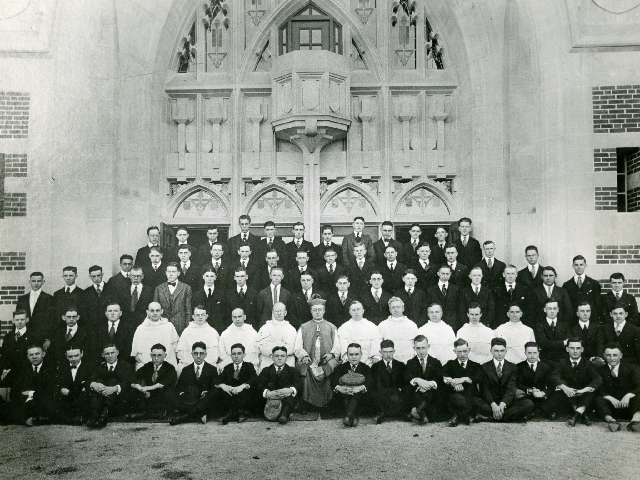 Providence College celebrates 100 years since first commencement | ABC6