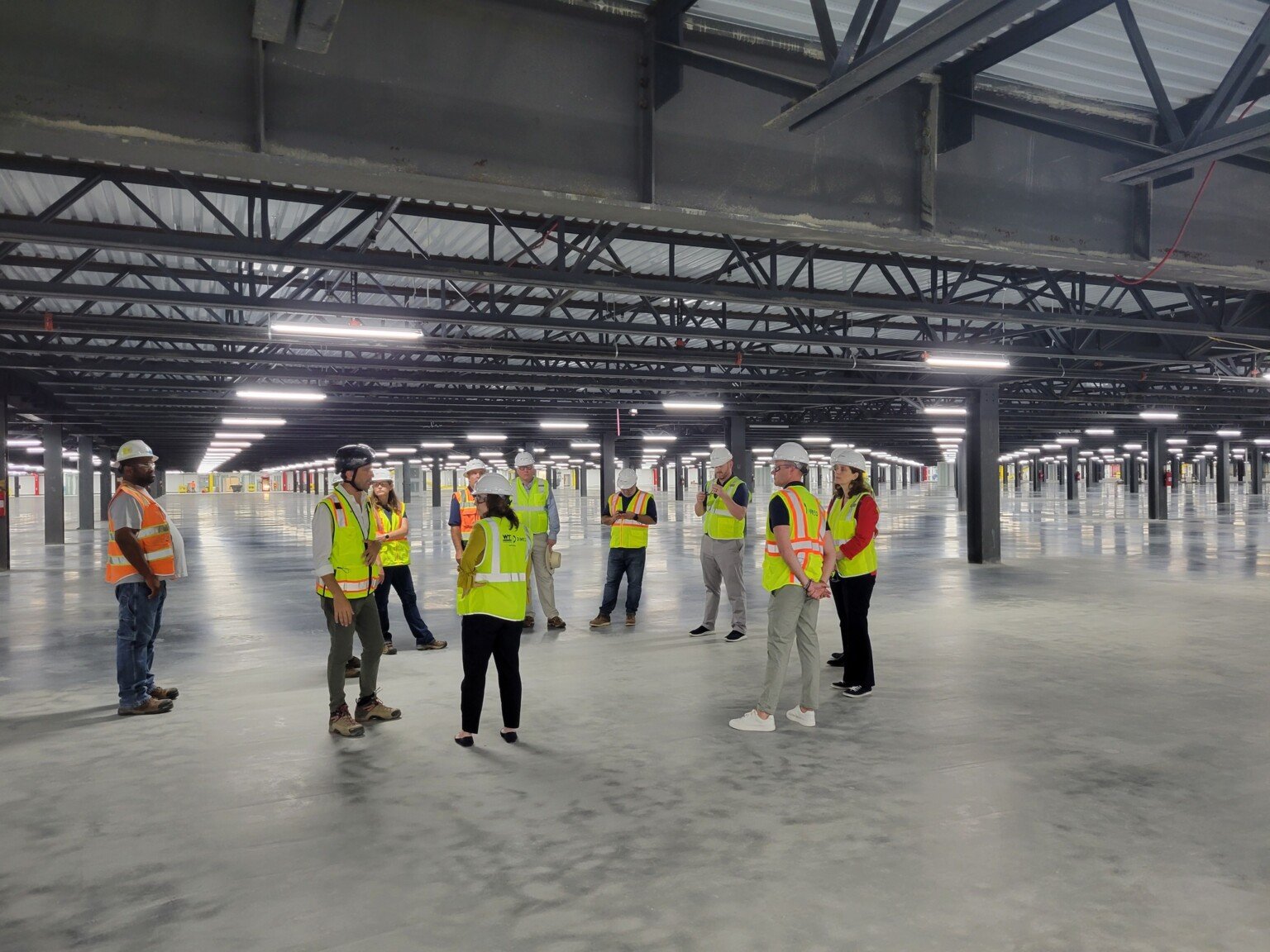 Johnston Amazon facility opening delayed to 2024 | ABC6