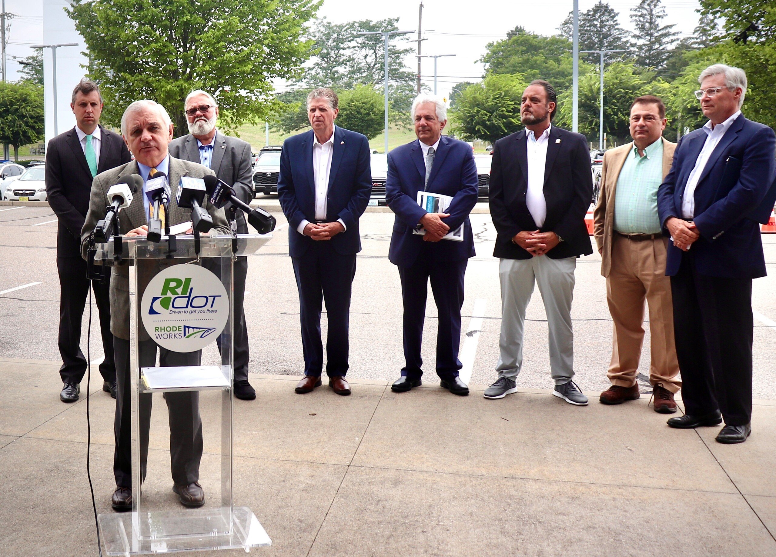 Rhode Island leaders celebrate $25M grant for final Route 37 work | ABC6