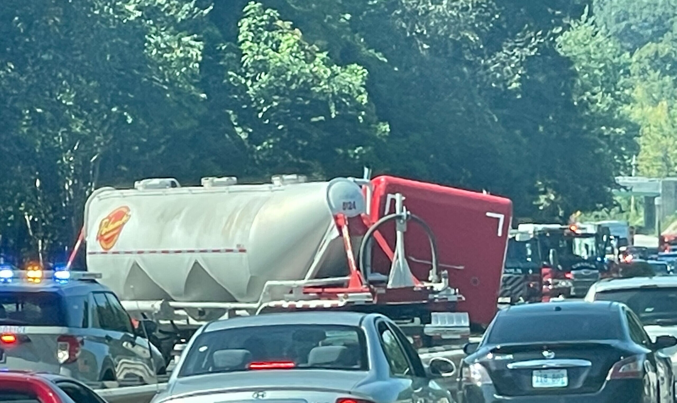 Jackknifed truck spills 100 gallons of oil onto Route 146 in Lincoln | ABC6