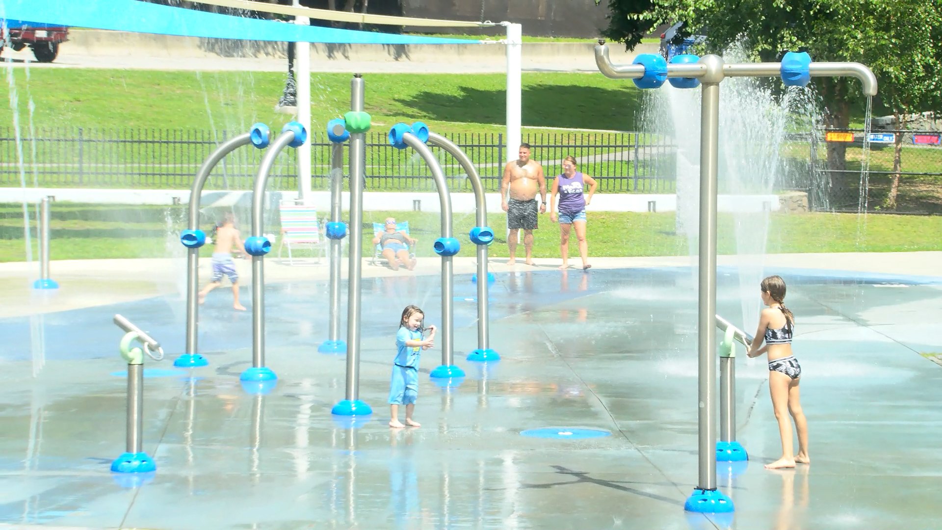 Woonsocket splash pad reopens in time for final stretch of summer | ABC6