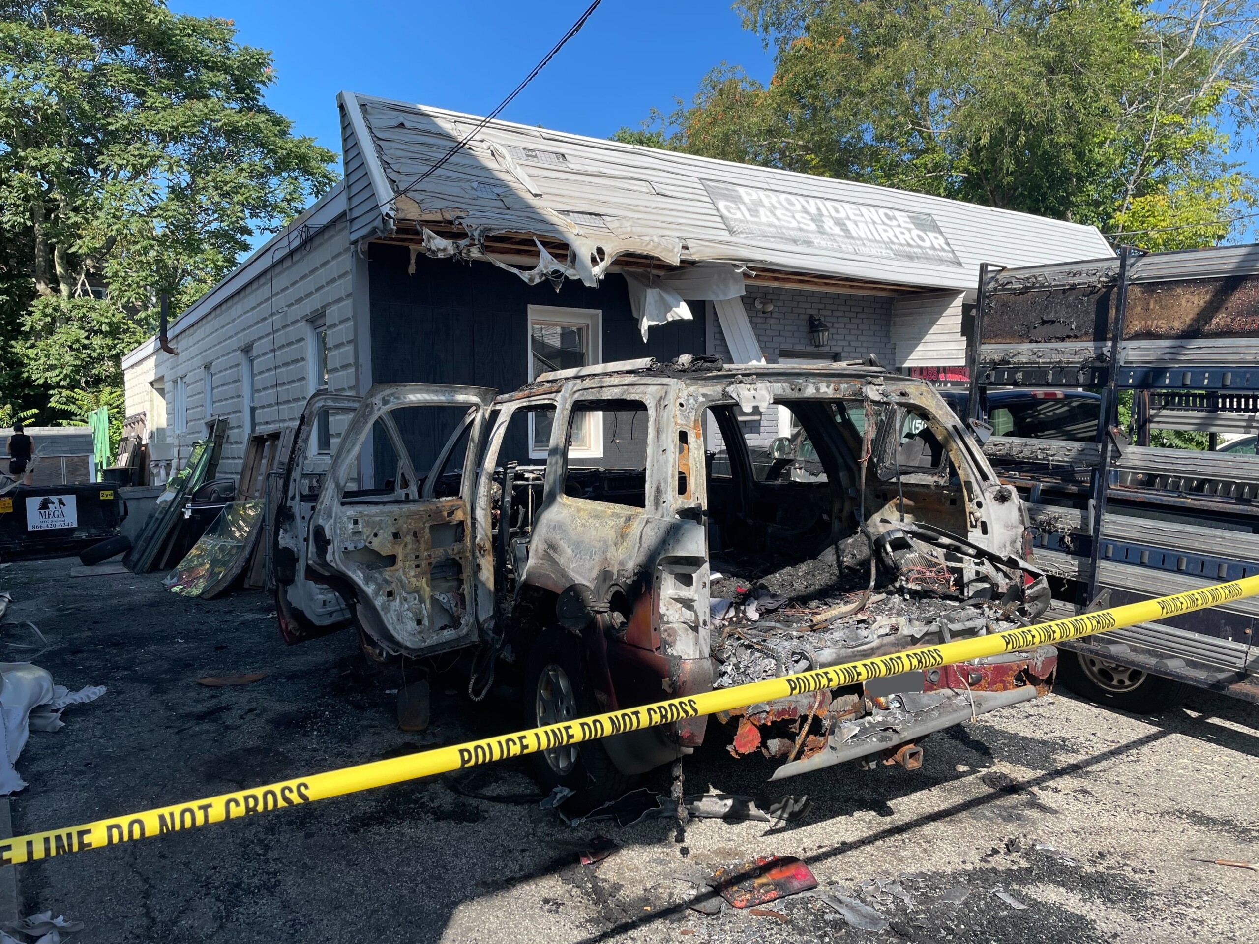 5 displaced after North Providence car fire spreads to apartments ...