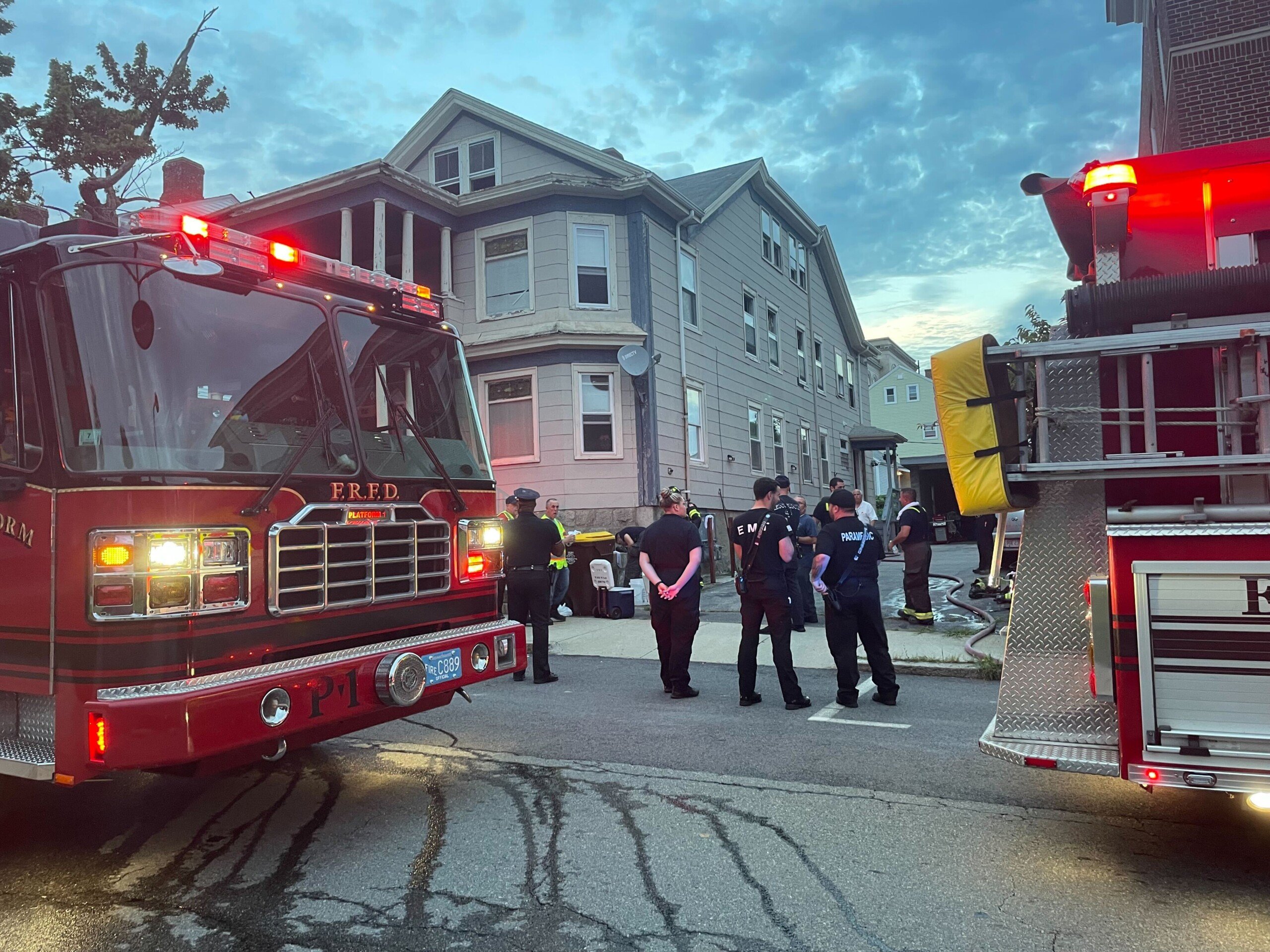 7 displaced after fire in Fall River apartment | ABC6