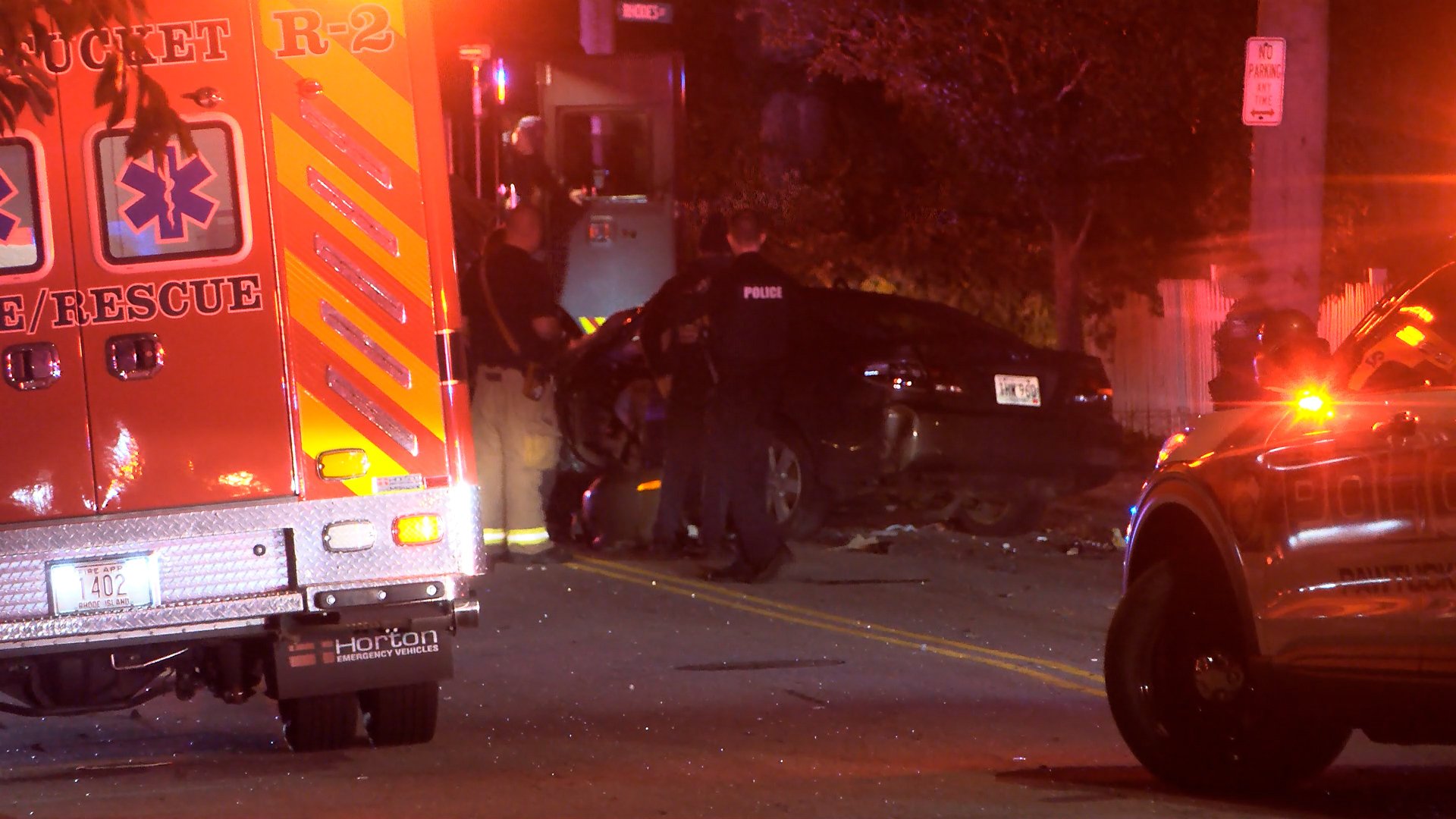 Fatal motor vehicle accident on Pleasant Street in Pawtucket | ABC6 Fatal motor vehicle accident on Pleasant Street in Pawtucket | ABC6