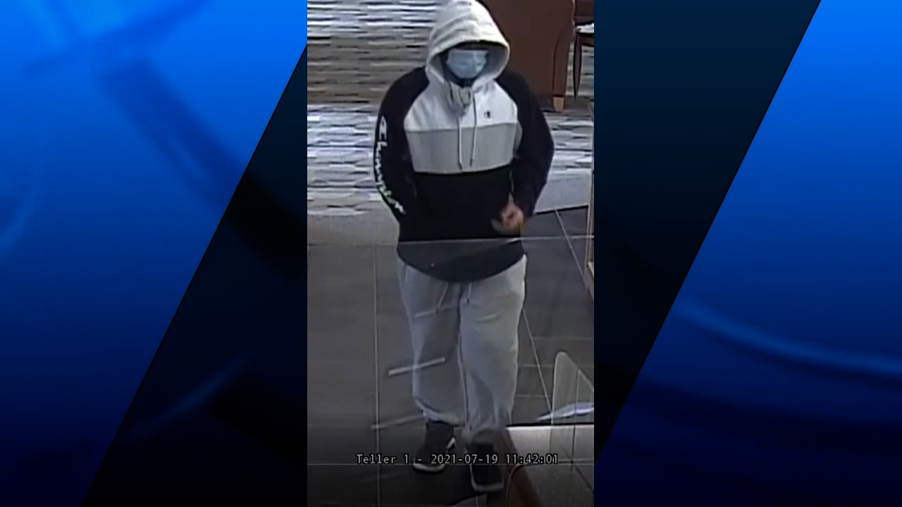 New Bedford man sentenced to 9 years for bank robbery | ABC6