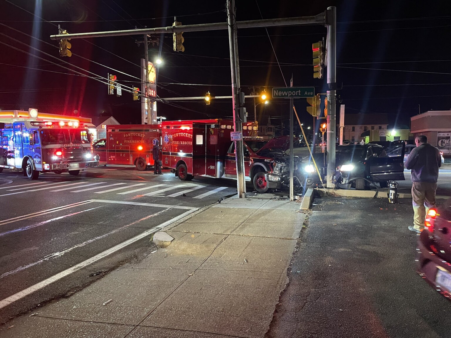Pawtucket Fire vehicle involved in crash on Newport Avenue | ABC6