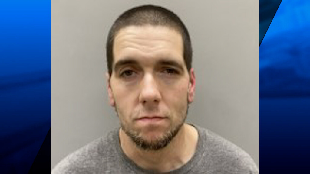 Rhode Island State Police Arrest Man Who Drove Off With Son Led