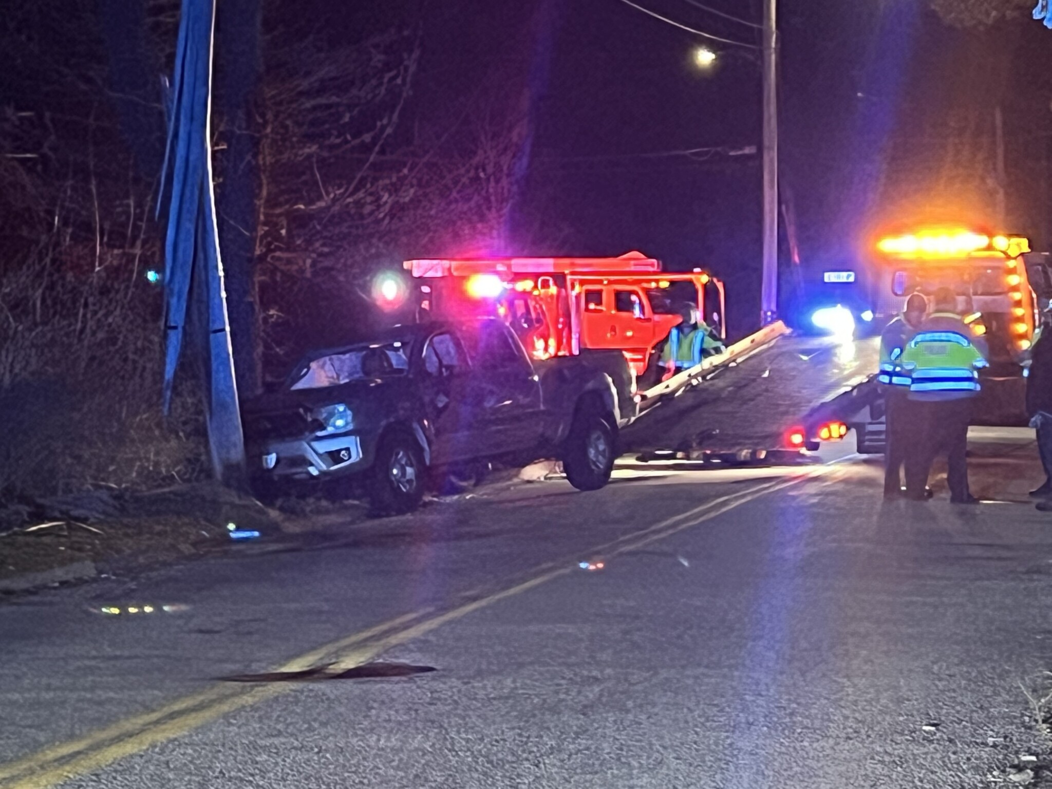 Street In Mansfield Closed After Truck Crashes Into Electrical Pole Abc6