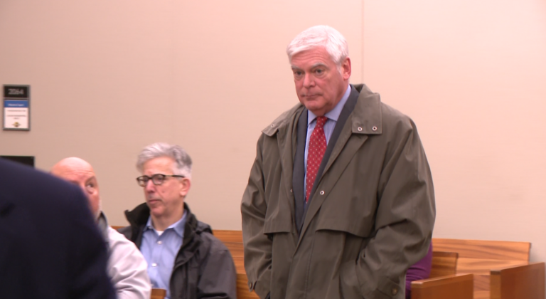 McKee wants RIPTA to 'review facts of Avedisian matter' | ABC6