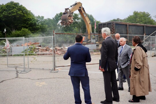 Reed and Whitehouse tour demolition of 1904 Ashaway School building | ABC6