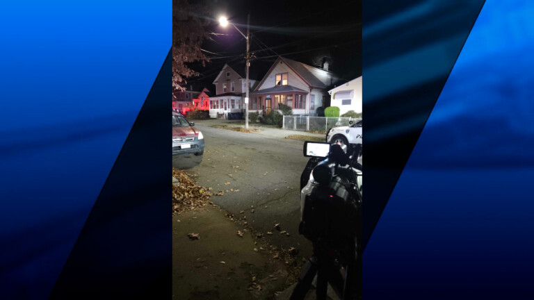 Police set-up perimeter for man on rooftop | ABC6