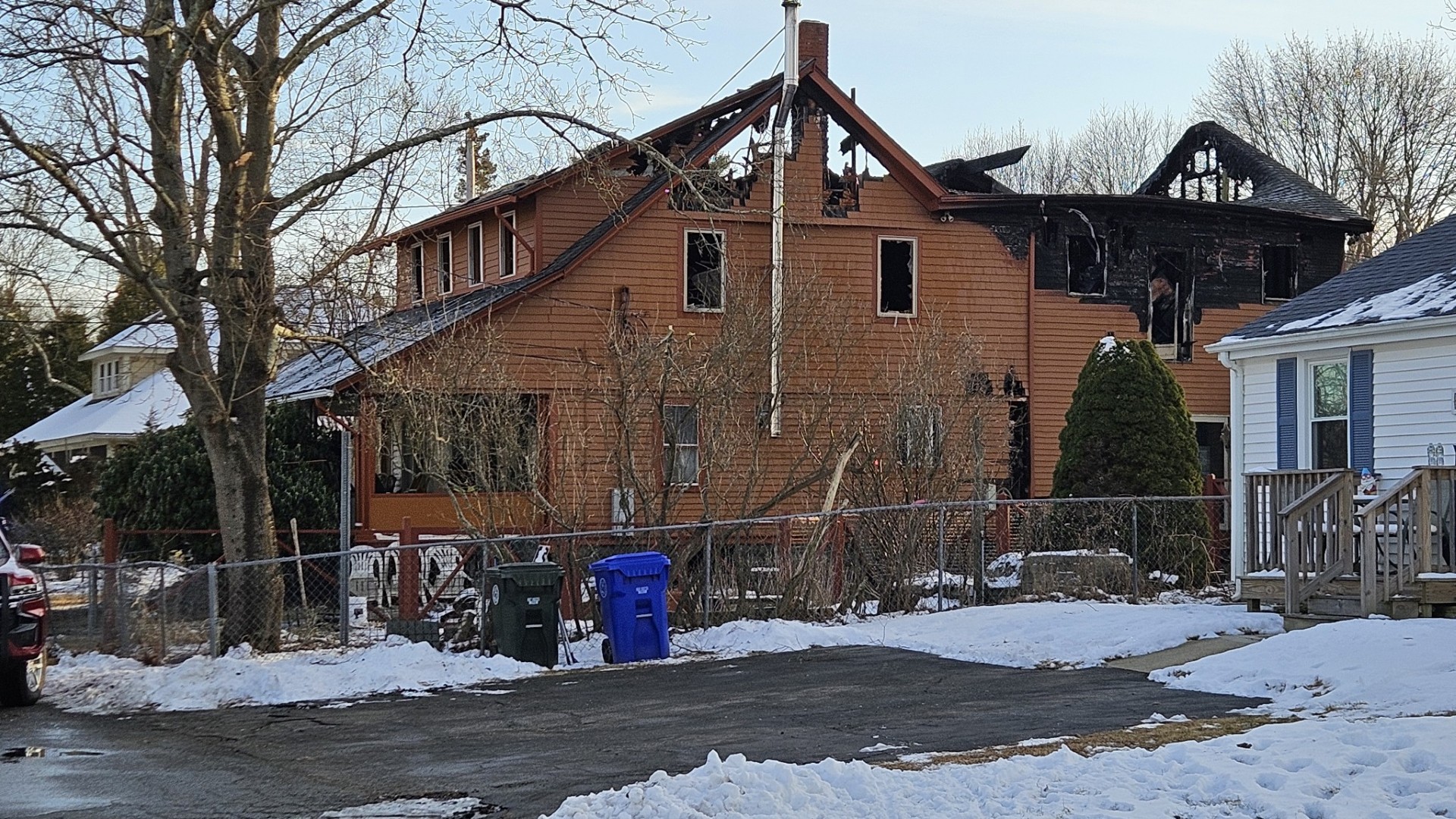 Bristol house fire causes injuries and displacement to occupants | ABC6