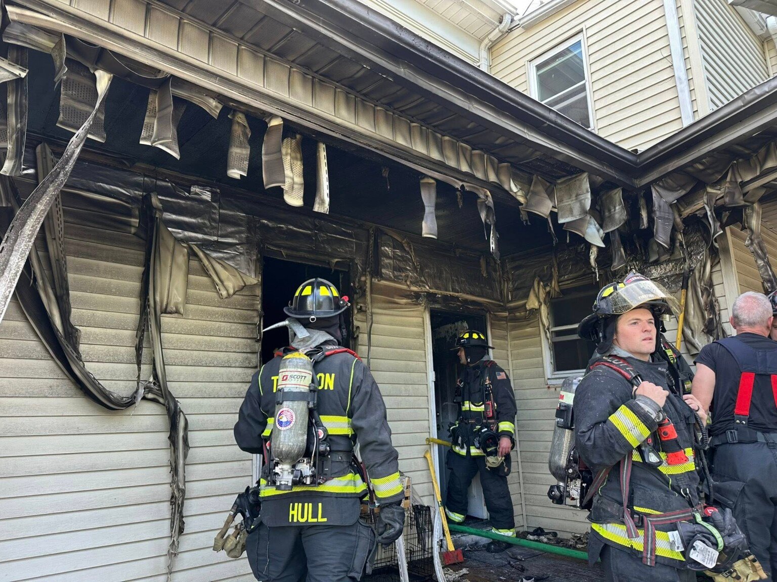 Taunton Fire Department responds to kitchen fire | ABC6