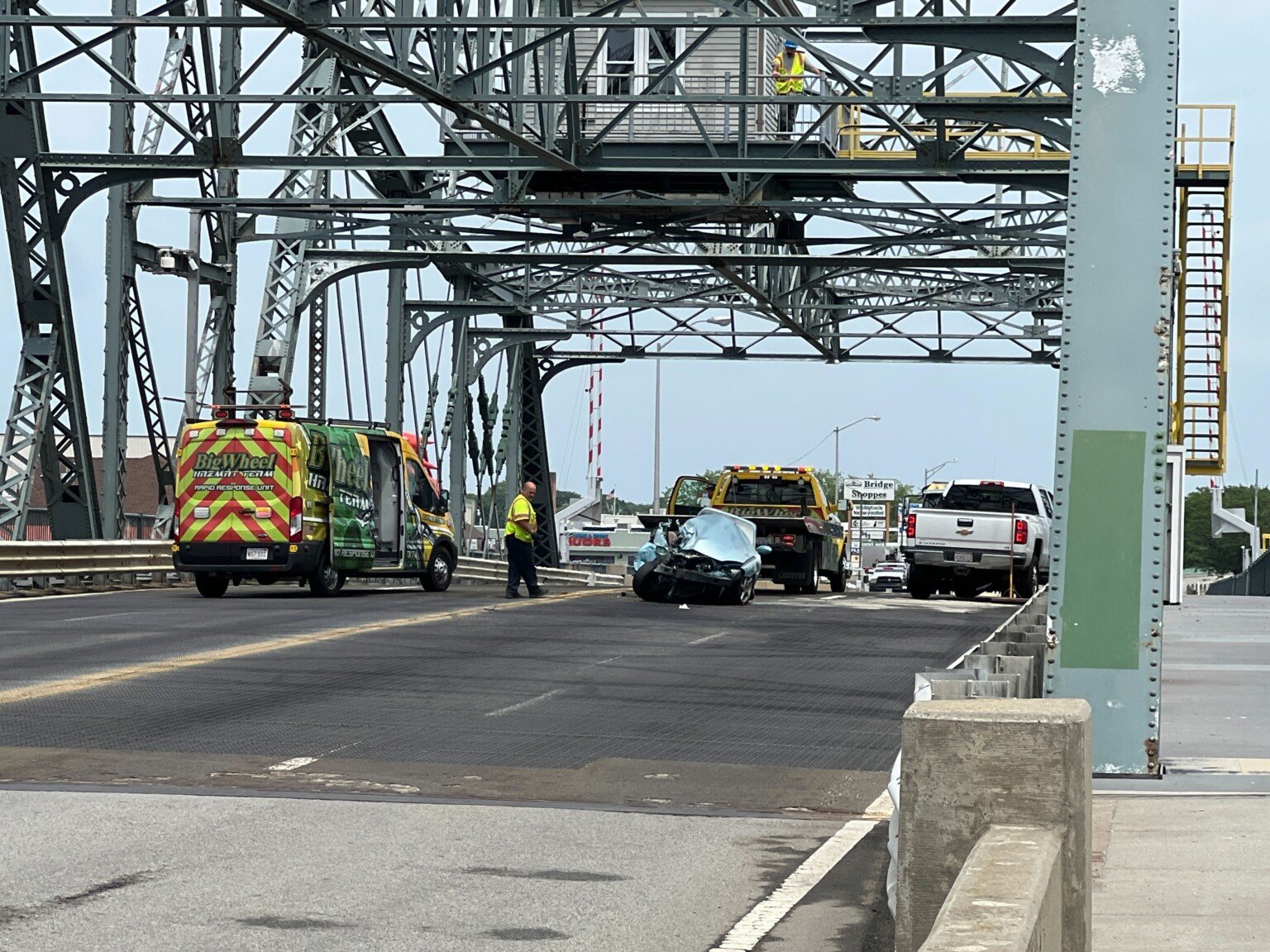 New Bedford-Fairhaven Bridge closed due to crash | ABC6