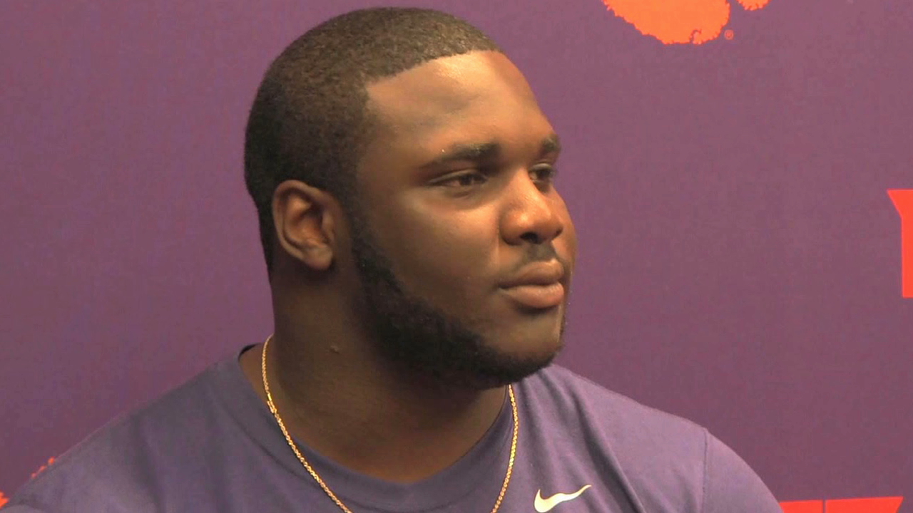 dj-reader-intv.jpeg - ABC Columbia