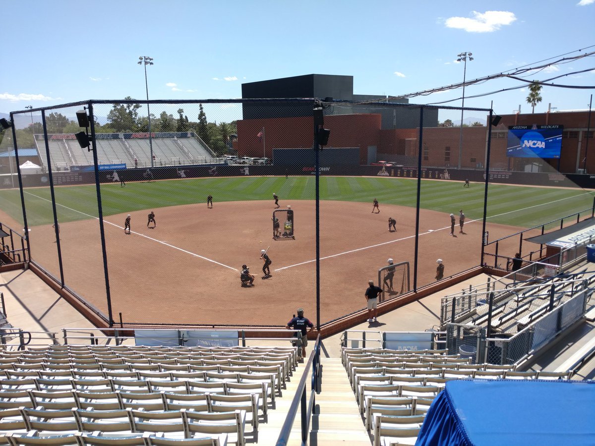 Gamecocks open NCAA Tournament with 12-2 (5) win vs. St. Francis - ABC ...