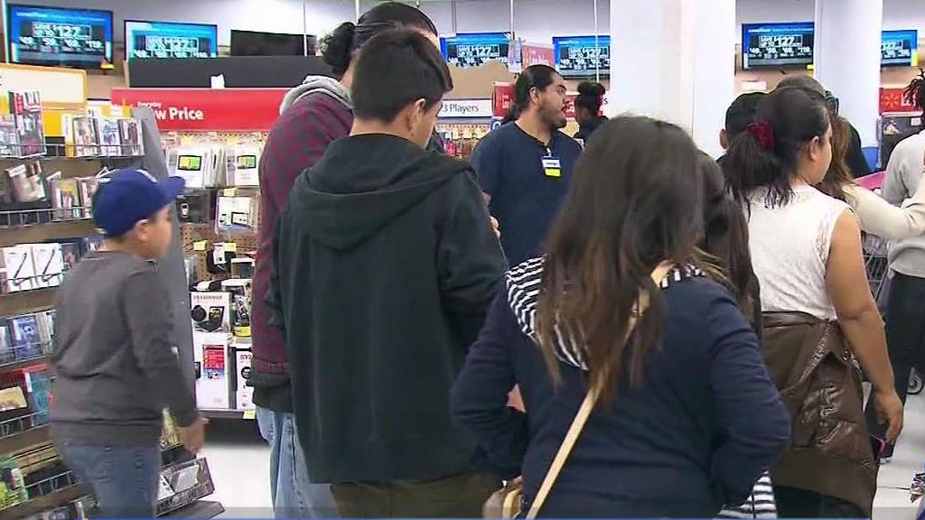 Walmart Salutes Veterans - ABC Columbia