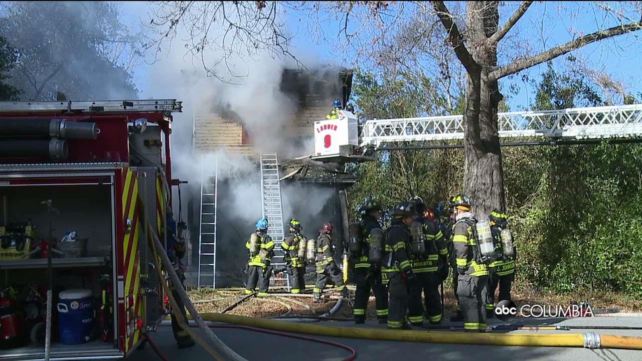 Cold Temperatures Challenge Fire Fighters in House Fire - ABC Columbia